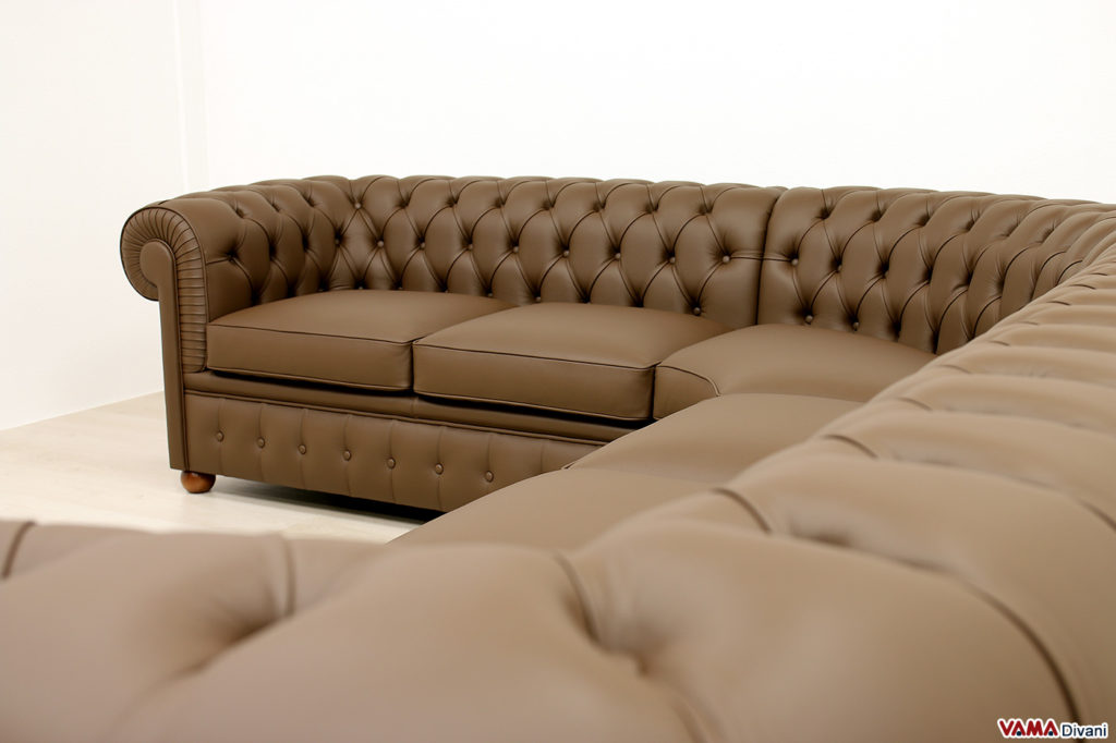 Round corner Chesterfield sofa - VAMA Divani