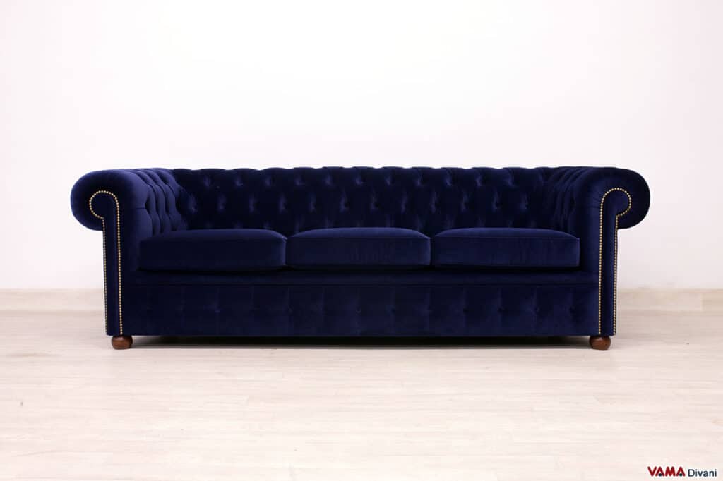 Chesterfield sofa in blue velvet - VAMA Divani